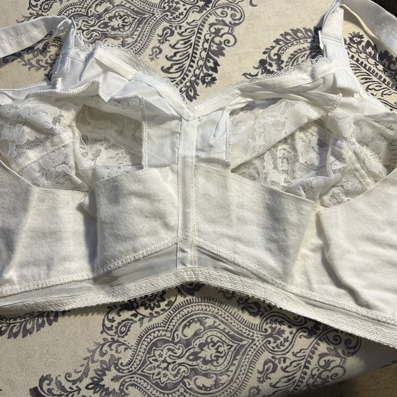 Figurettes | Intimates & Sleepwear | Vintage 95s Figurettes Floral Lace ...